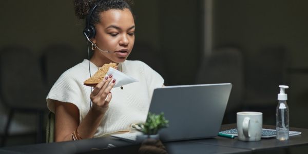 Snacking at work - top tips | The Lifestyle Daily
